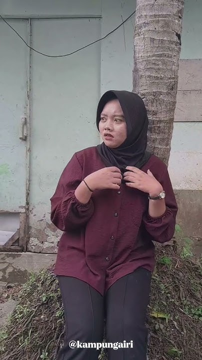 sumirah mau galau malah ada tetangga ribut 😂Ayo Buat Logo di sini aja www.airimediaagency.com # ...