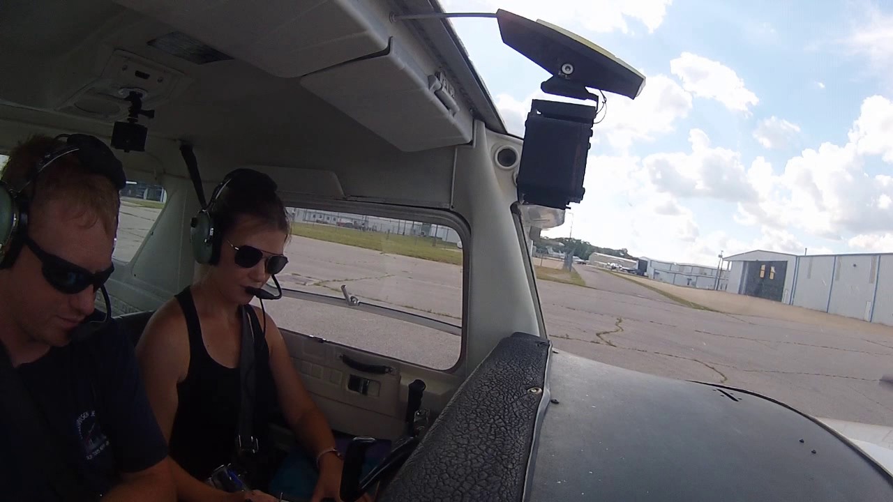 Flight Training 4, Slow flight with and without flaps - YouTube