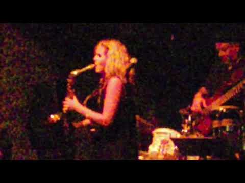 Maputo Cover - Shannon Kennedy (2019 at the Renaissance Cafe in Dana ...
