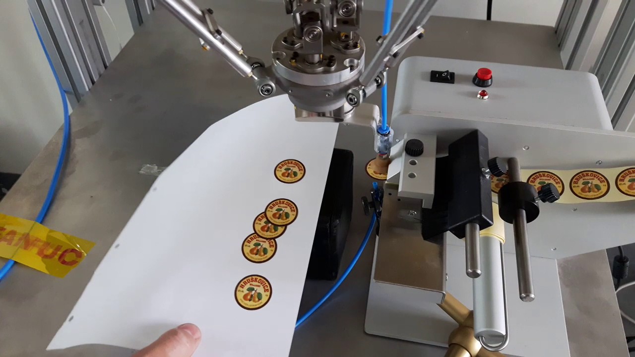 Aplikace etiket od LaBel System & FANUC robot - YouTube