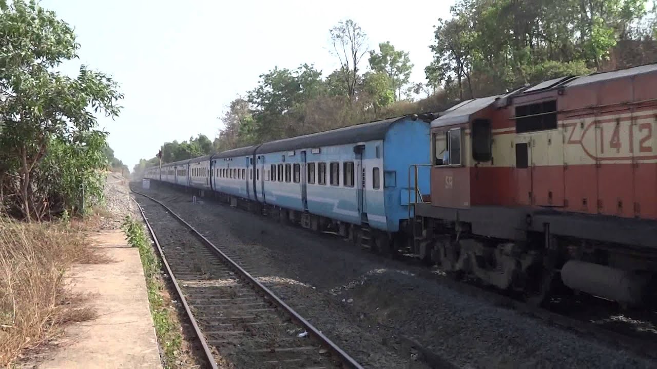 Fastest Konkan Railway Train 12052 Madgaon-Dadar Jan Shatabdi Express ...