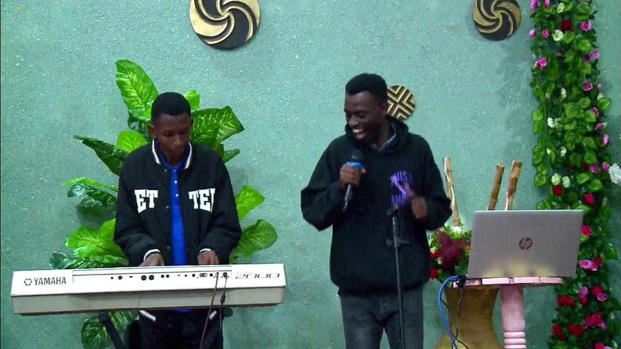 TABERNACLE WORSHIP WITH BYISHIMO CHRISIAN - YouTube