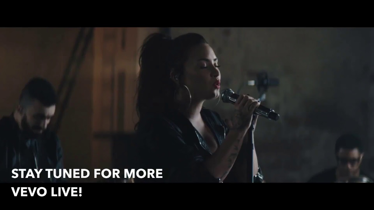 Vevo Live with Demi Lovato - YouTube