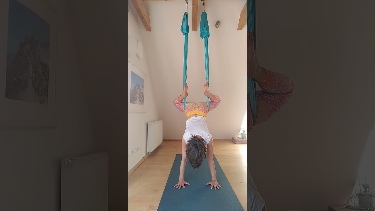 Aerial Hip Hang - YouTube
