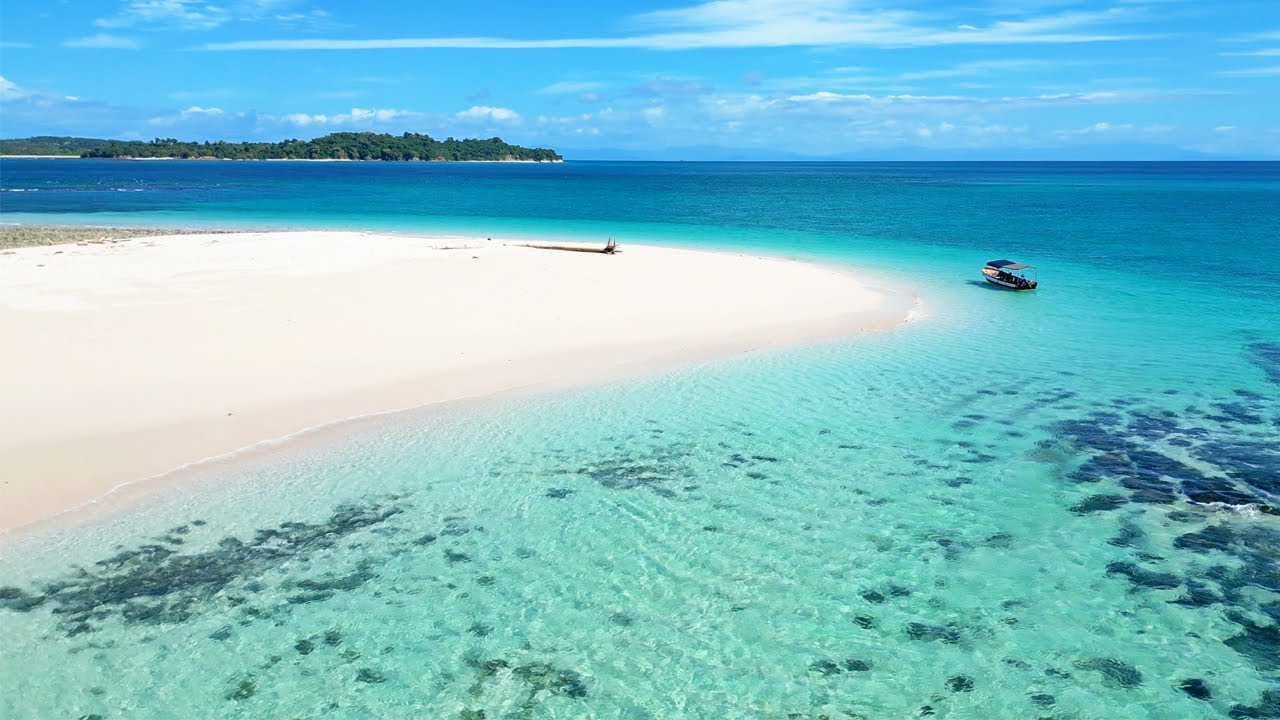 Beautiful Drone Footage of the Pearl Islands - YouTube