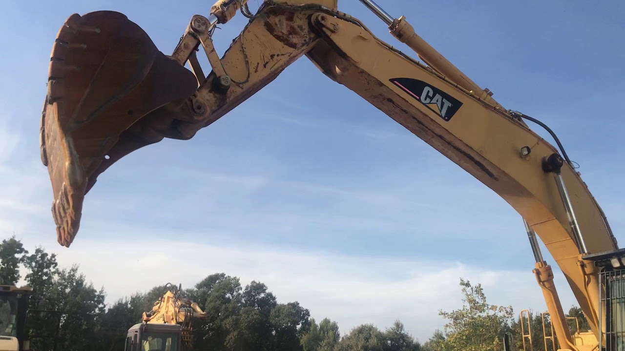 CAT 365B - YouTube