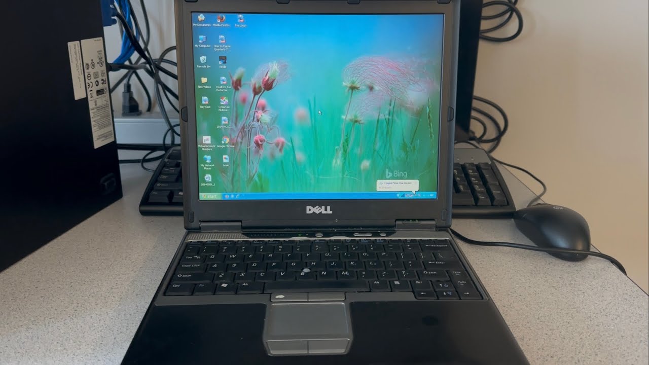 2005 Dell Latitude D410 laptop running Windows XP Professional SP3 ...
