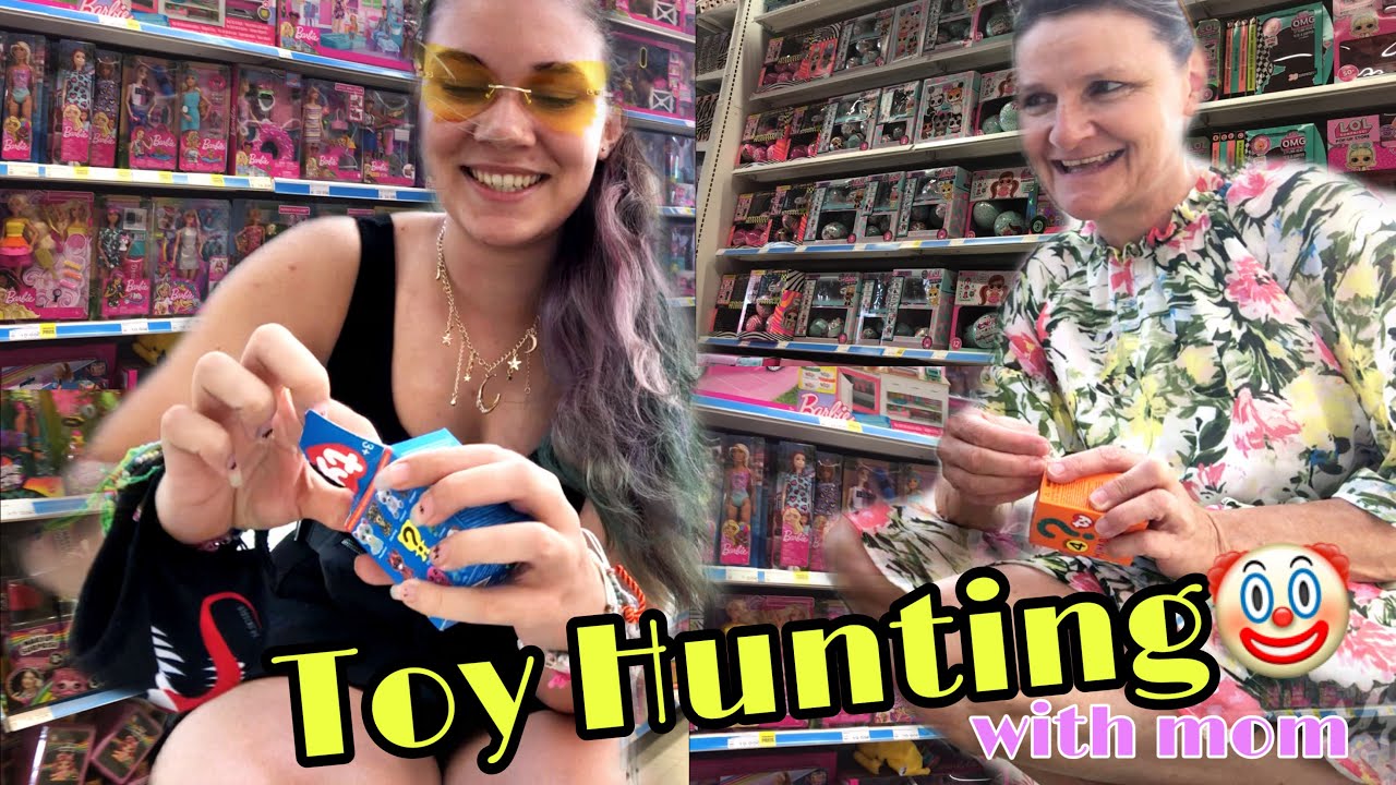 toy hunting at my ex-toys r us with my mom - YouTube