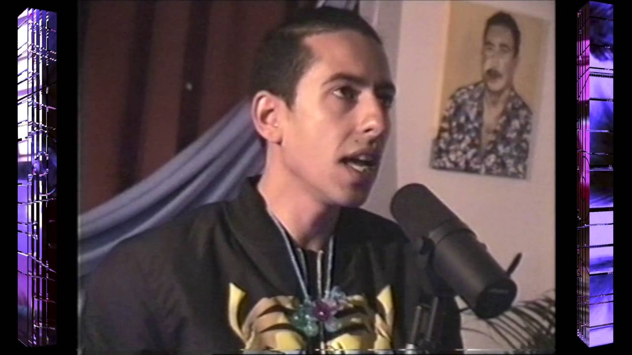 Fayçal Azizi (feat. Sacha Taillet) - Omri Omri - YouTube