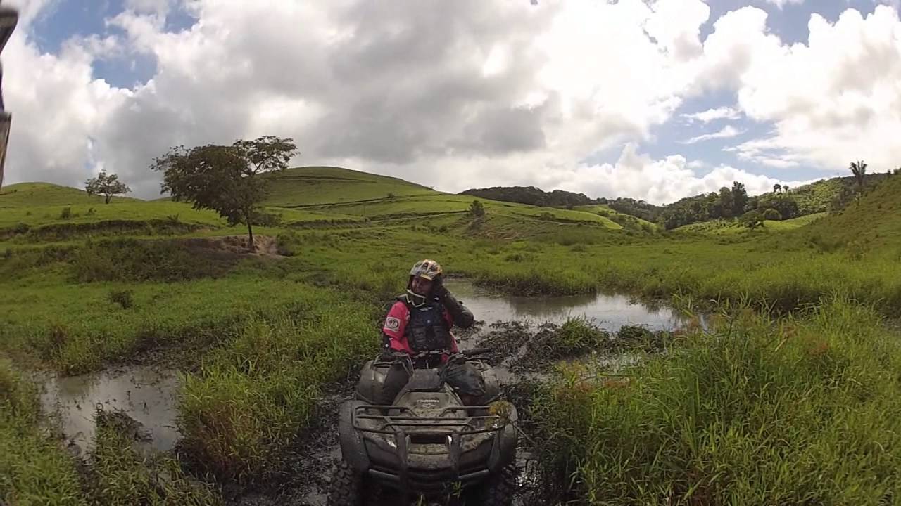 Brincando na lama com Outlander 400 e Fourtrax 420 - YouTube