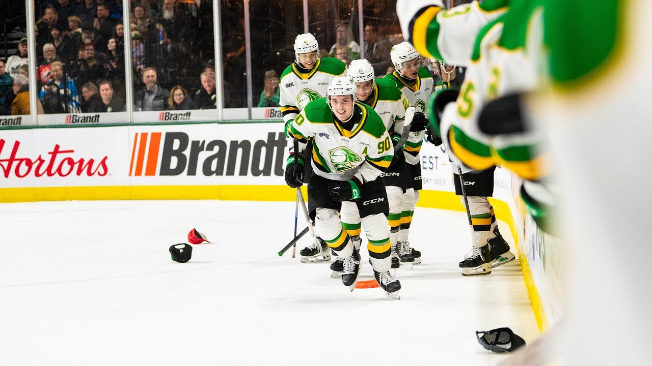 Landon Sim Nets First Career OHL Hat Trick in Knights Win - YouTube