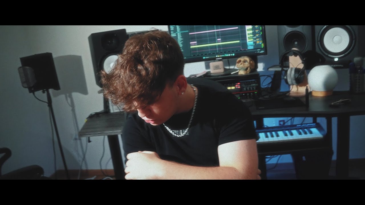 Danimo - Senza Rumore (Cover Lazza) - YouTube