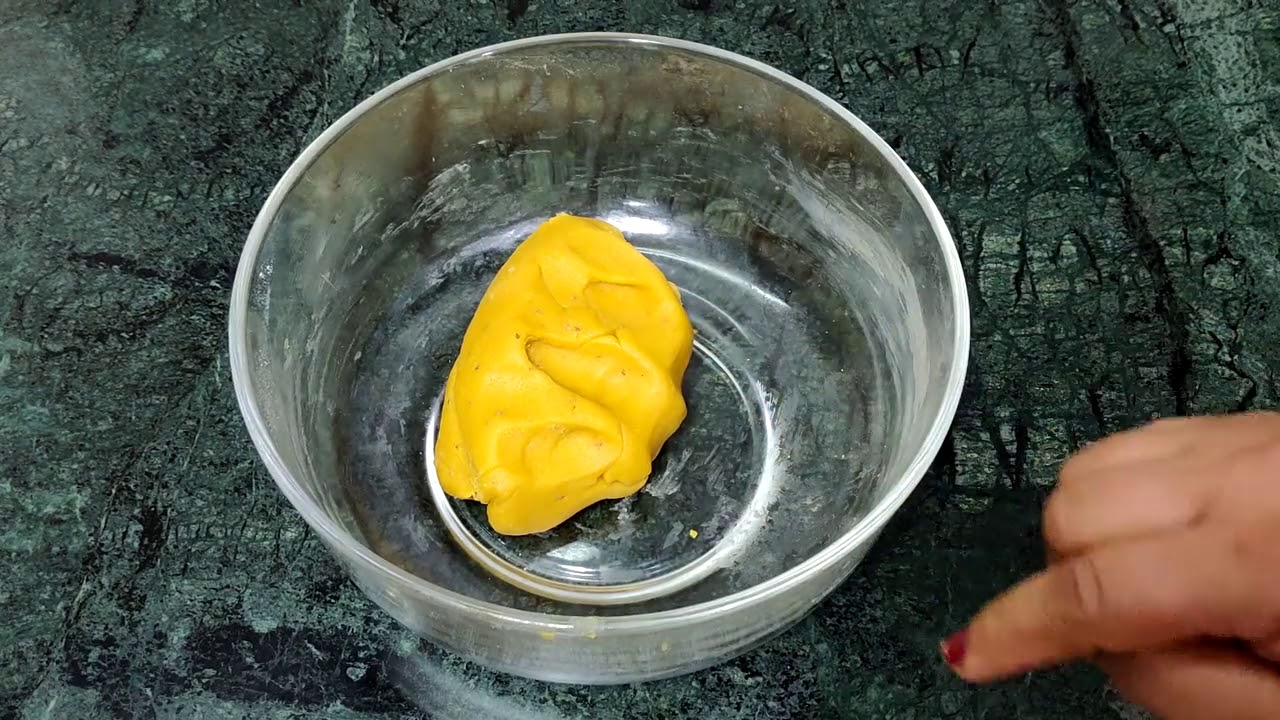 Gujarati Fafda Recipe झटपट क्रिस्पी गुजराती फाफड़ा बनाने का सबसे आसान ...