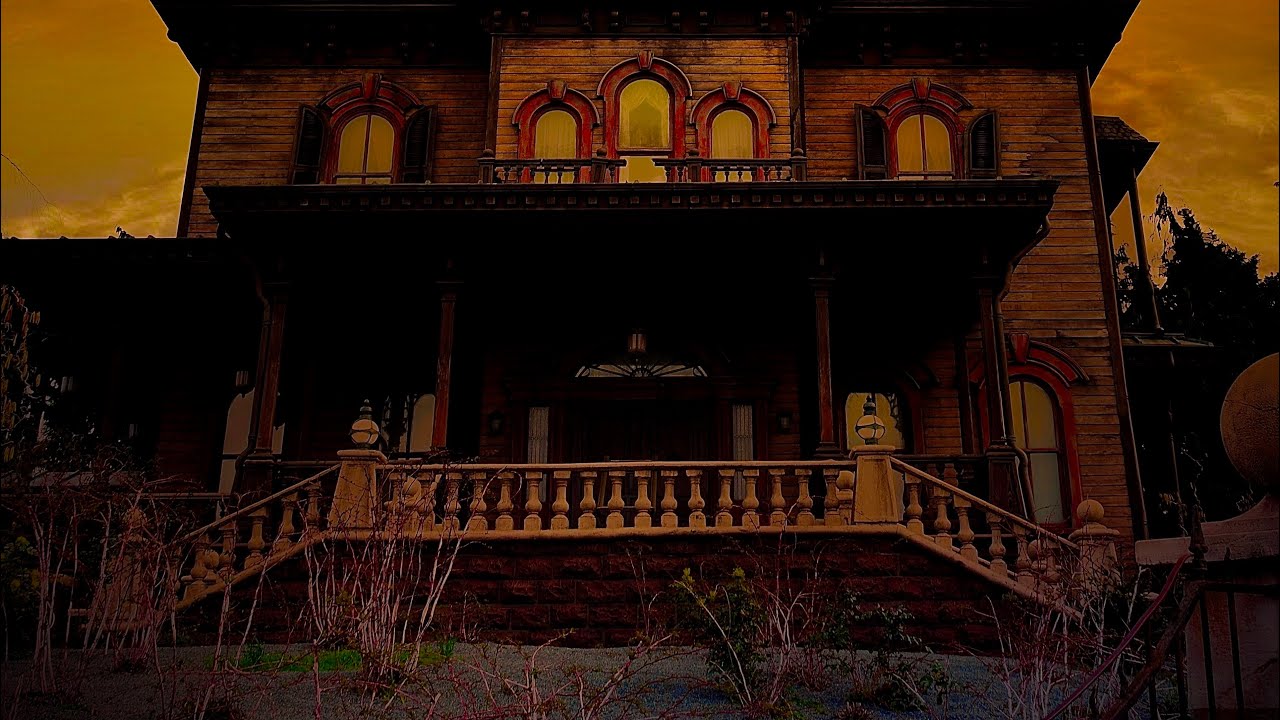 Haunted Halloween Mansion Ambience 🎃 Spooky Thunder and Rain Sounds at ...