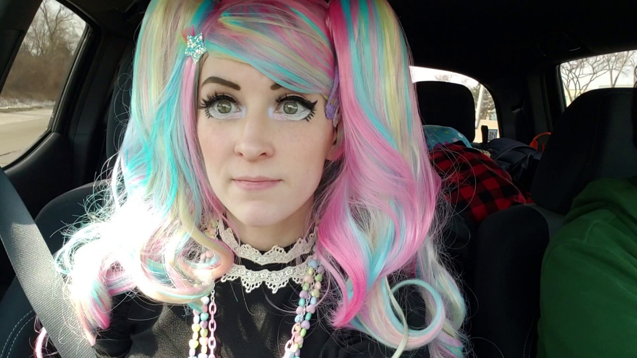 Pastel Goth Model Driving into Detroit for a Shoot - YouTube