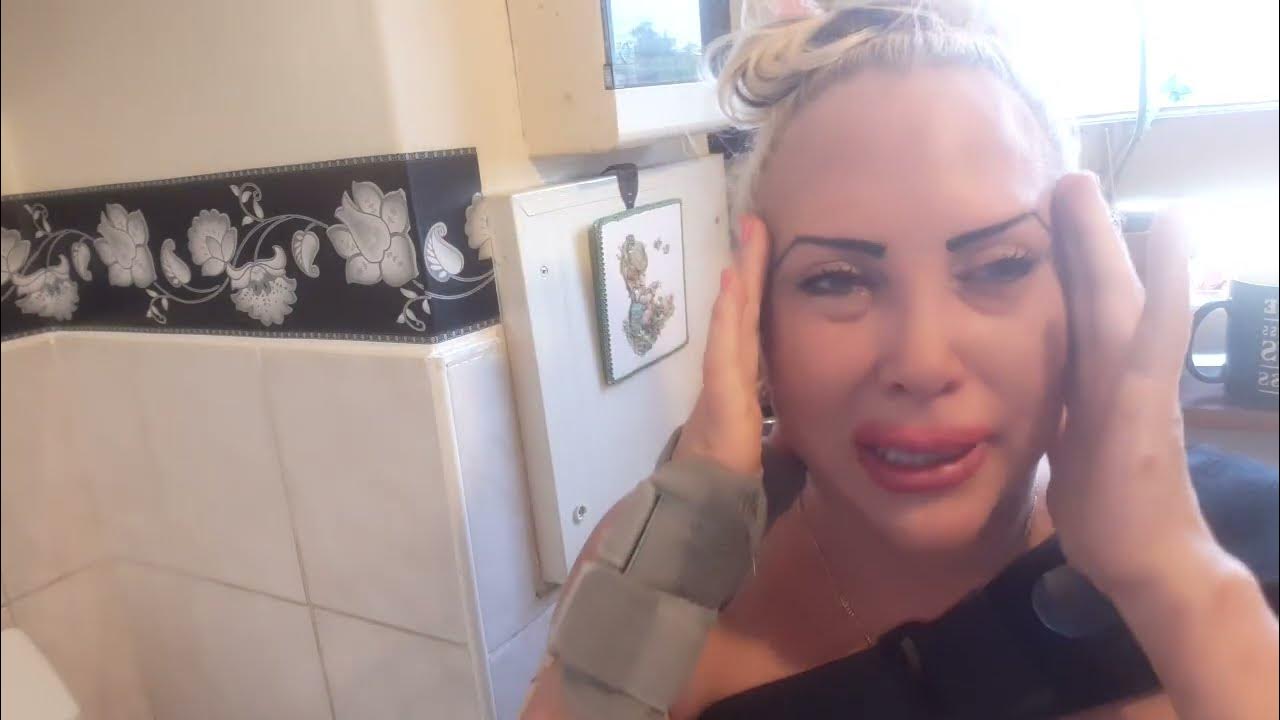 VLOG LIFE UPDATE EMOTIONAL Sh*T LIFE AT TIMES / LETS COOK @djpamelamc #cookwithme #livingalone # ...