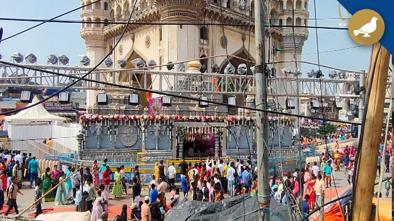 Is the Bhagyalaxmi temple at Charminar expanding? - YouTube