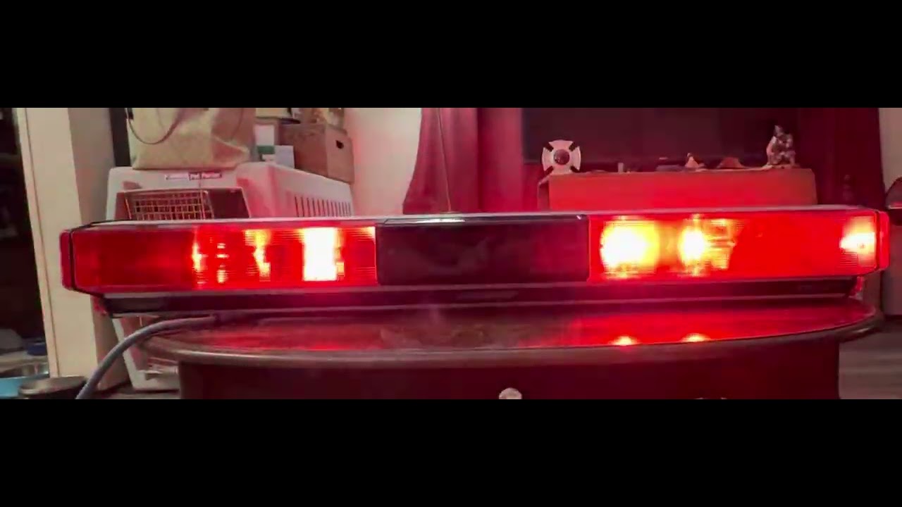 Whelen Advantage 6 rotator. - YouTube