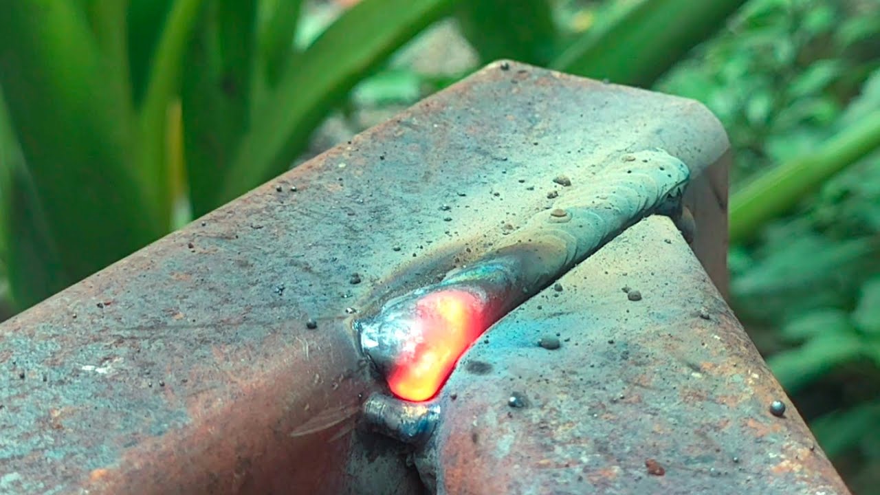 How to weld gaps in square iron | Welding tips and tricks - YouTube