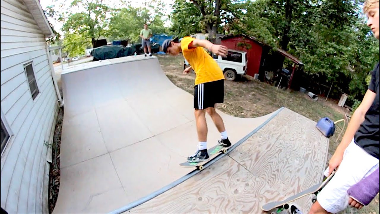 MINI RAMP COMPETITION - YouTube