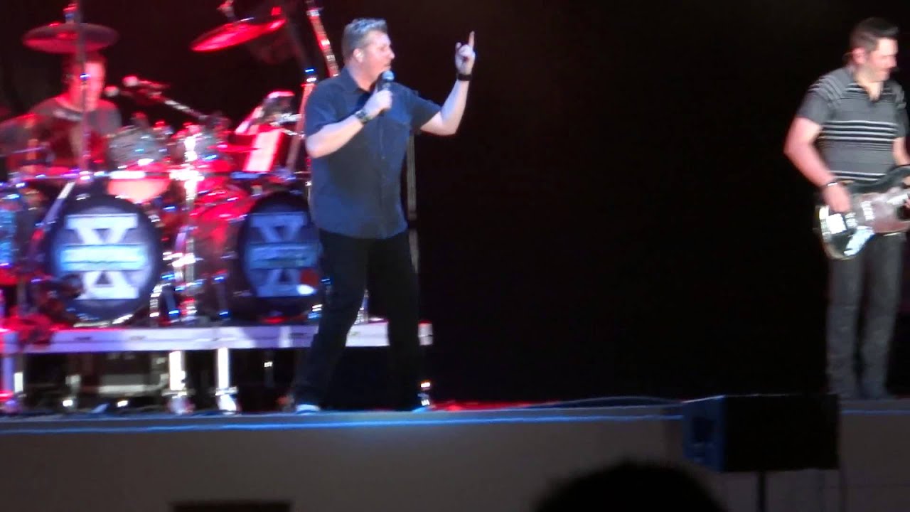 Rascal Flatts~Rewind (NEW SONG LIVE)2014 Fl. Strawberry Festival - YouTube