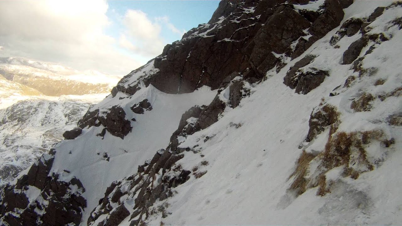 Steve Climbing the Last Pitch on Central Gully Great End - YouTube