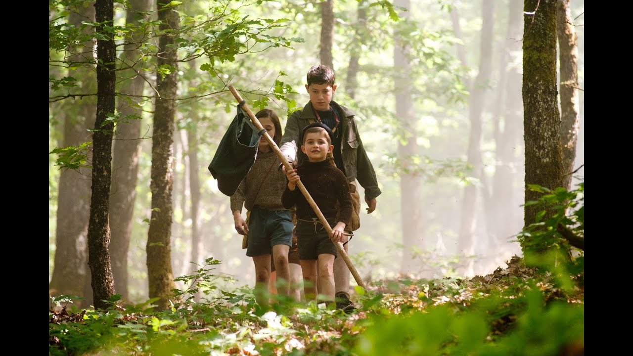 THE WAR OF THE BUTTONS - Official HD Trailer - YouTube