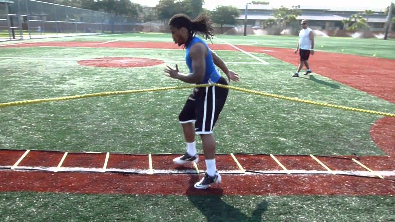 MIKE NEWTON (COLTS), TONY ELZY (UNC): NFL SPEED : Ultimate Athletes Inc ...