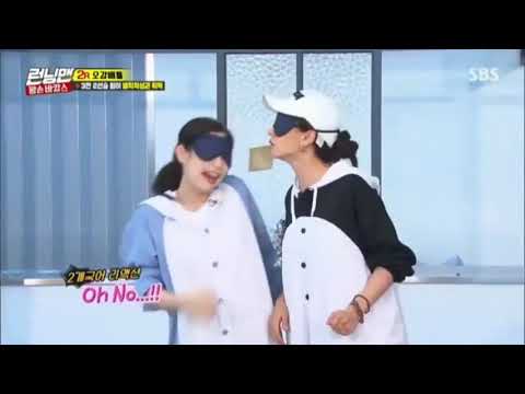 12/8/2018 Jennie BLACKPINK KISS Jihyo at runningman #jenniekiss #runningman