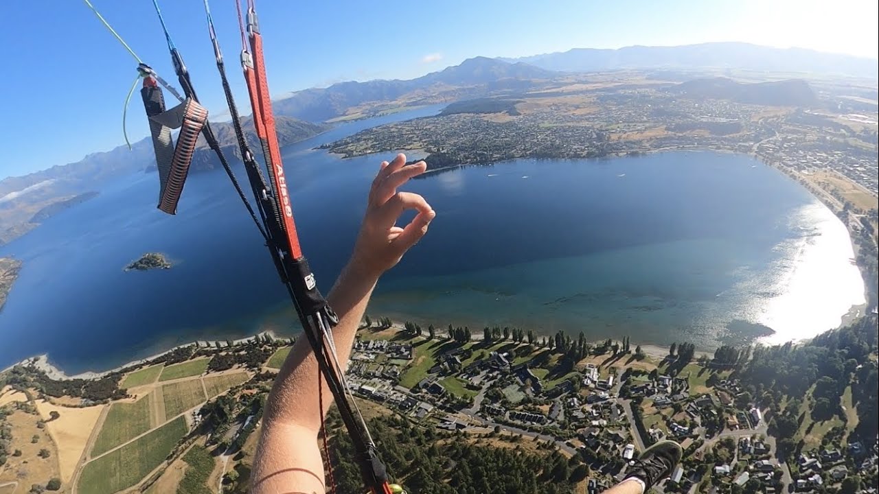 Paragliding Wanaka - Queenstown - YouTube