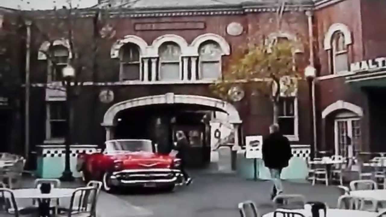 Universal Studios backlot tour 1998 - YouTube