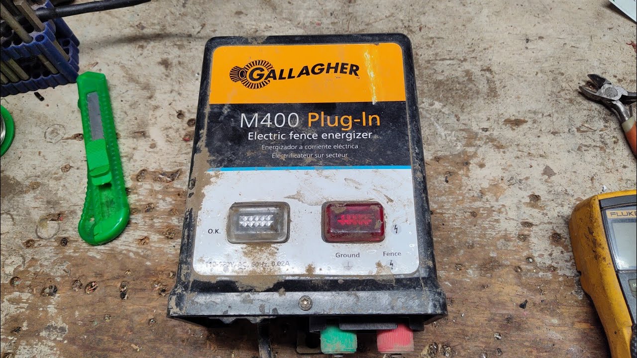 Test & review of a well built electric fence energizer | Gallagher M400 ...