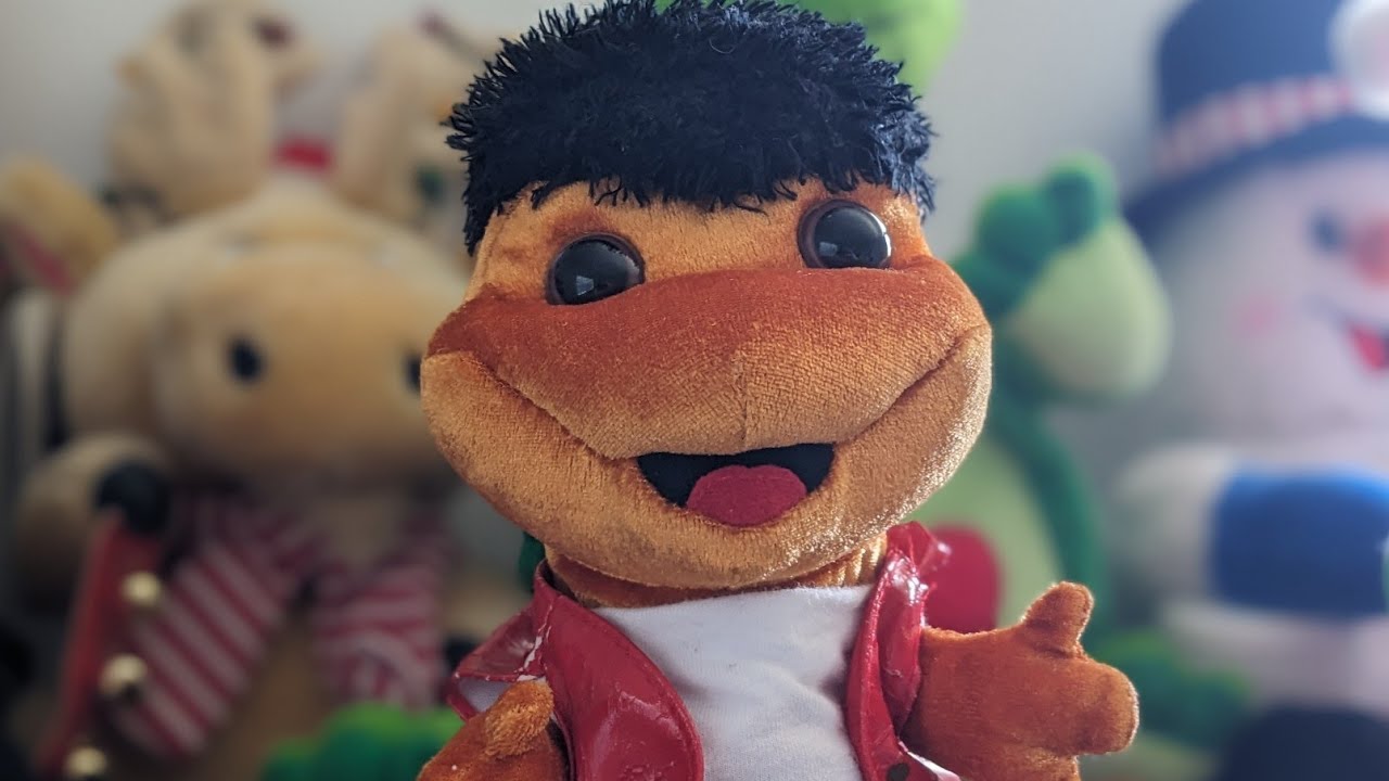 Gemmy Custom Get Down On It Frogz - YouTube