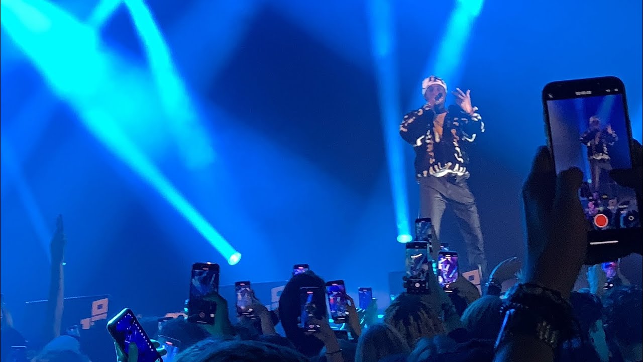 Lil Tjay - Nobody *BEAT THE ODDS TOUR* - YouTube