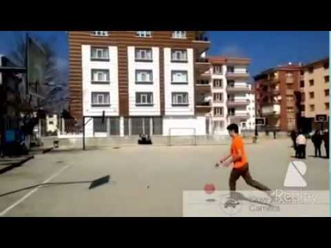 DUNK in te lise :D player by burak türk