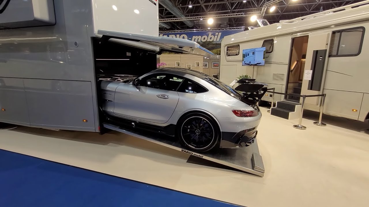 Ein Flitzer + der Streifzug mit Frau MiKa durch Halle 5 + 3 | Teil 1 ...