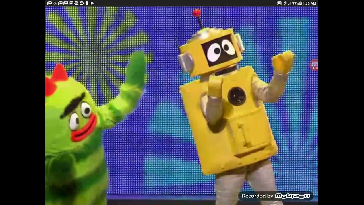 yo gabba gabba hug - YouTube