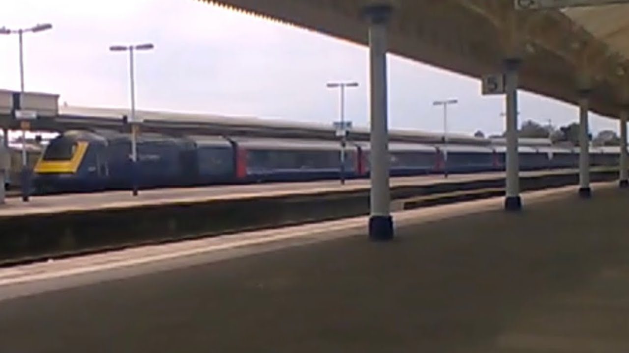 43030 First Great Western HST Departs Taunton Railway Station. - YouTube