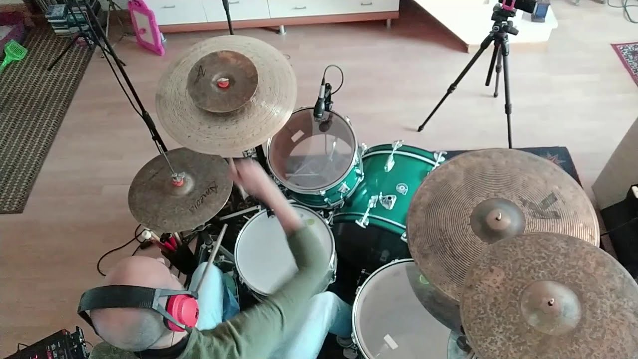 THE CHAMELEONS UK-SWAMP THING DRUM COVER + LI'L DRUM SOLO. - YouTube