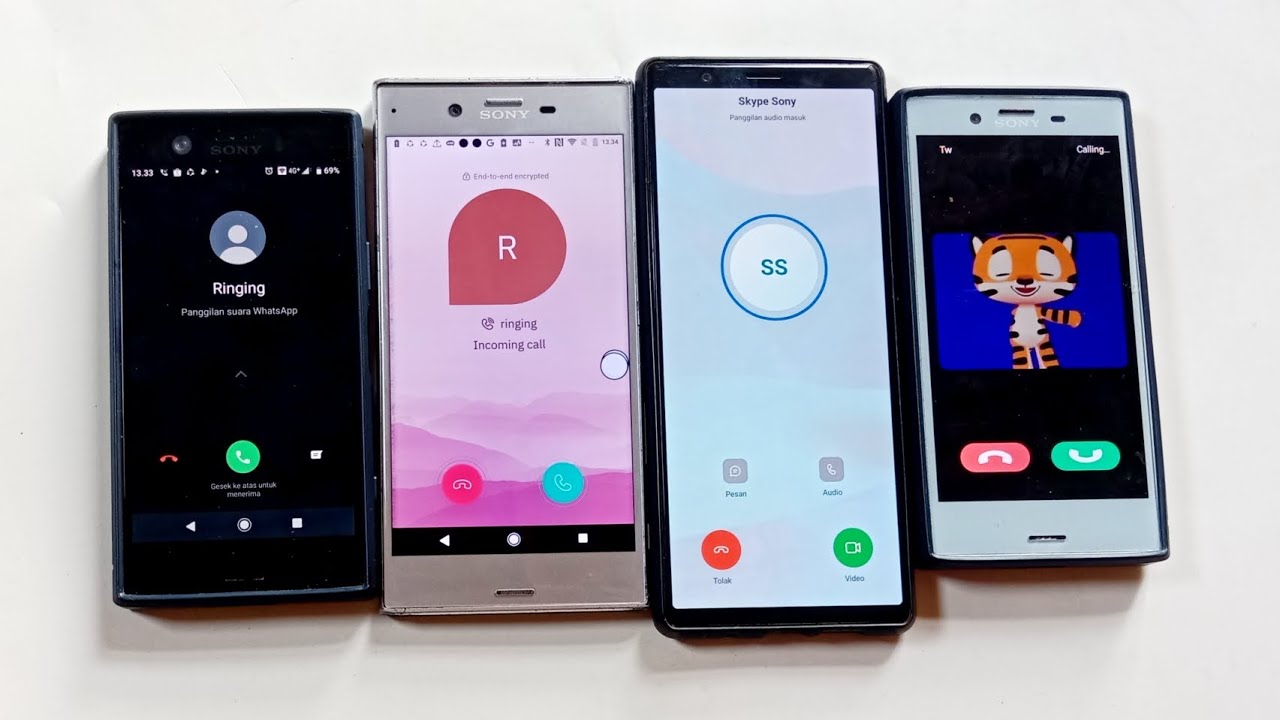 4 PHONE SONY XPERIA, four social media, whats app /twime/skype ...