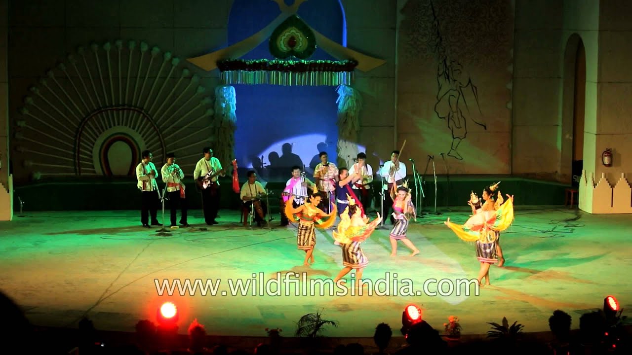 Manohra dance from Thailand showcased in Manipur - YouTube