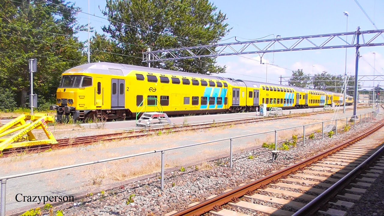 NS DDM en 1700 Locomotief: Treinrit door de ruit Zandvoort aan Zee ...