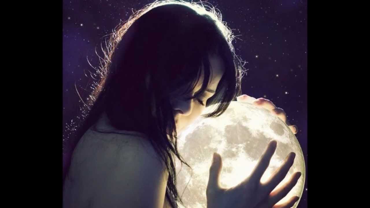 Menina da Lua - Renato Motha ♪ ♫ ♪ - YouTube