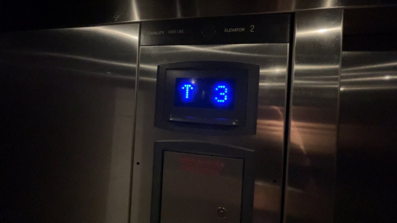 Hydraulic ThyssenKrupp Tractions at Hilton Garden Inn Murfreesboro - YouTube