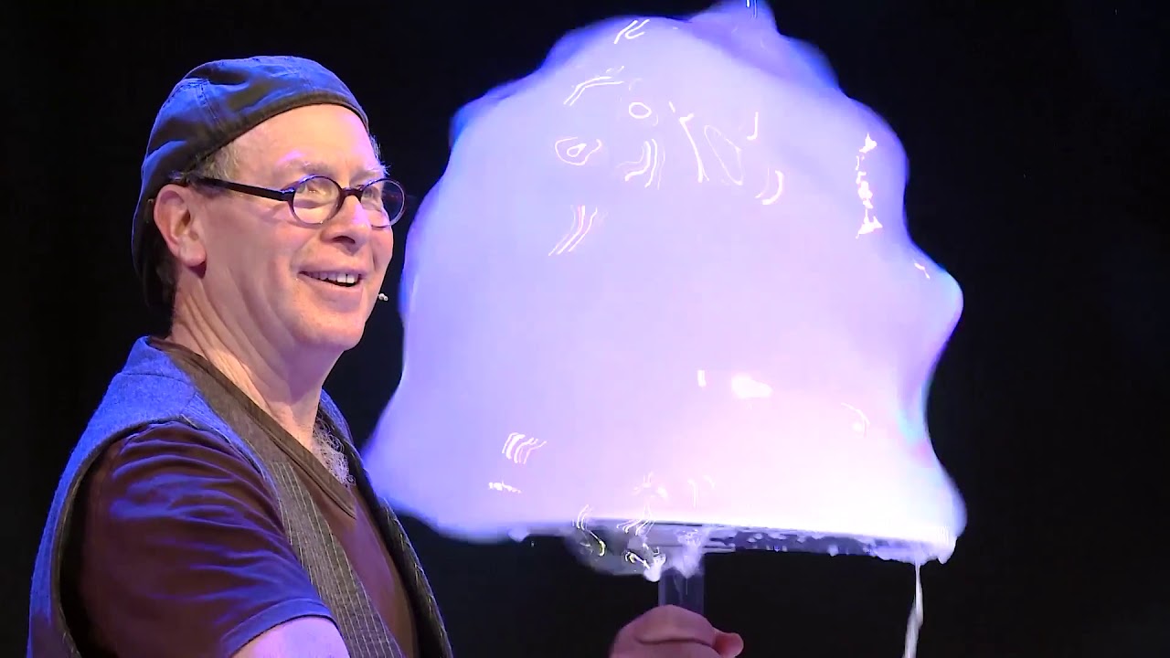 The Amazing Bubble Man - YouTube
