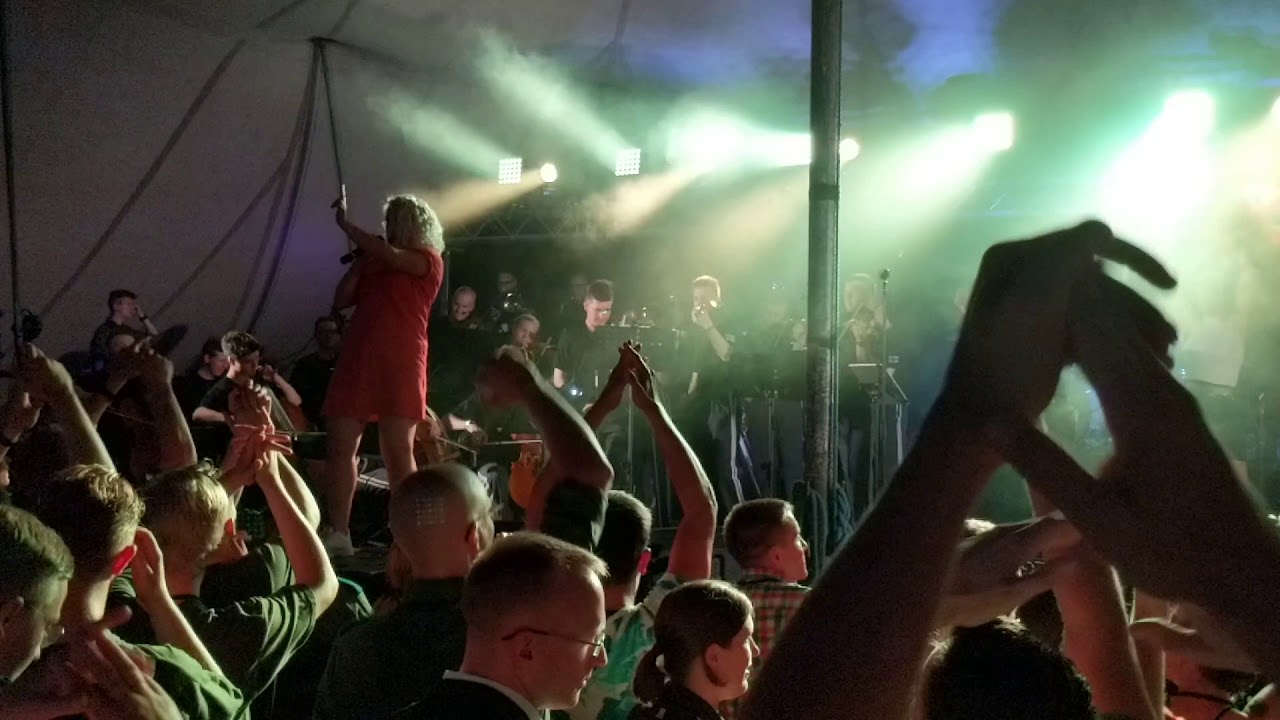 Kaartin Combo feat. Heini Ikonen - Cosmic Girl - YouTube