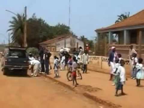 CACUSO EM ANGOLA - YouTube