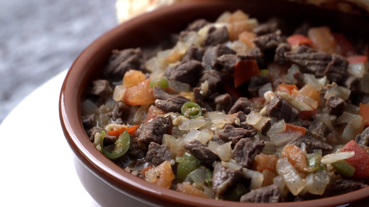 Recipe: Yemen's muqalqal breakfast dish - YouTube