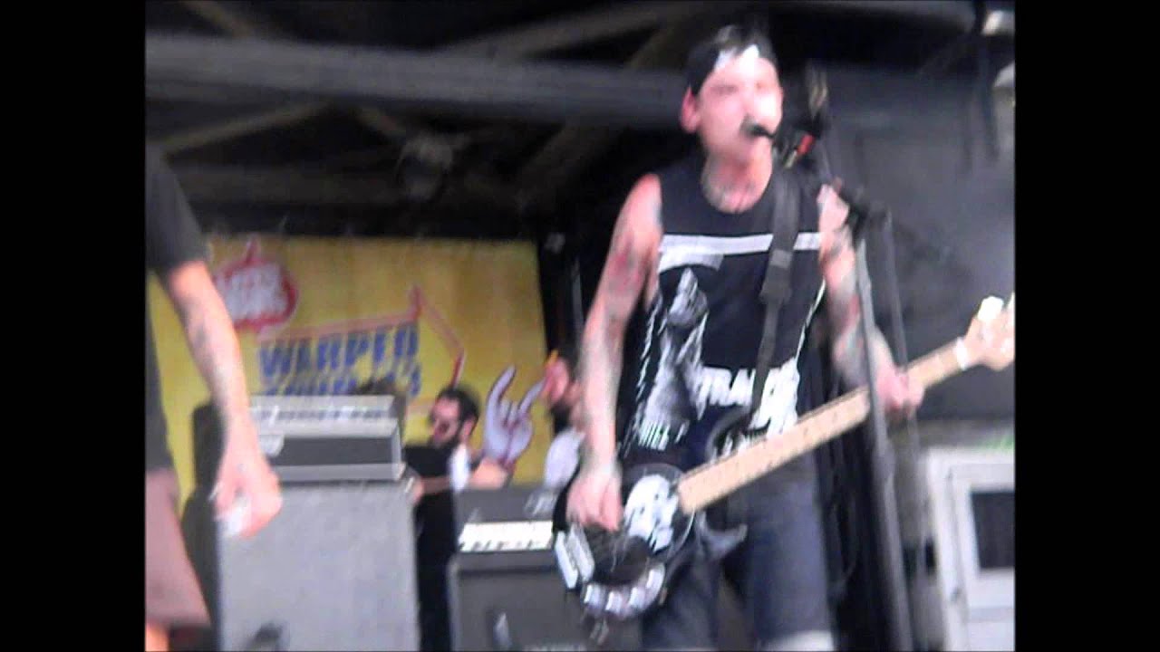 Open Letter - The Amity Affliction @ Vans Warped Tour 2013, Mansfield ...