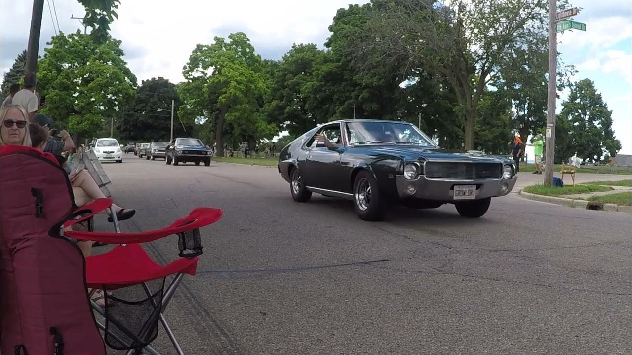 GOPR1461 Homecoming Parade 2022 Part 1 - YouTube